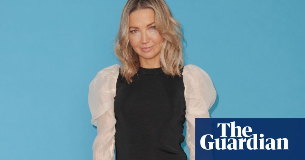 How to wear big sleeves | Jess Cartner-Morley